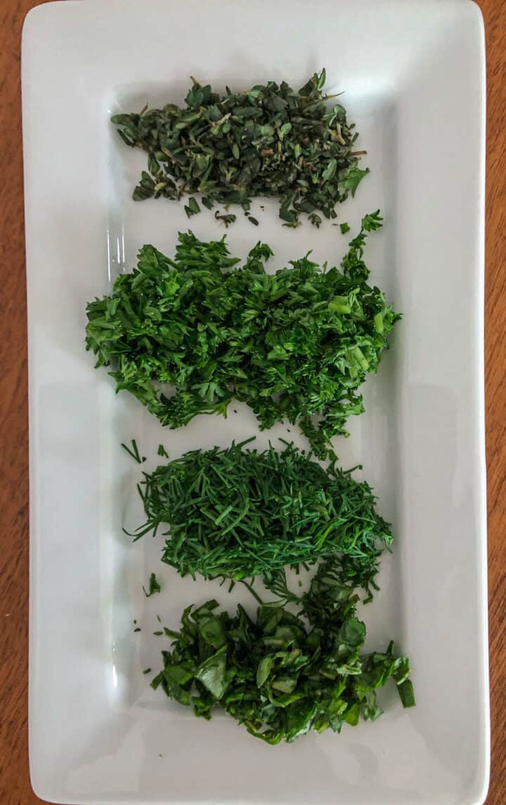 Creamy Herb Dip - Appetizer Bliss